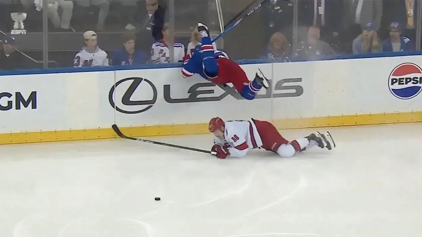Jacob Trouba nearly decapitates opponent with skate blade in big hit