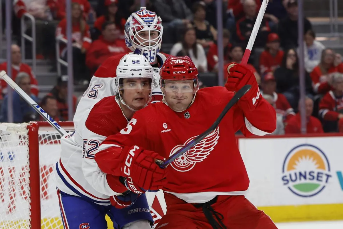 What are Christian Fischer's expectations for next season?