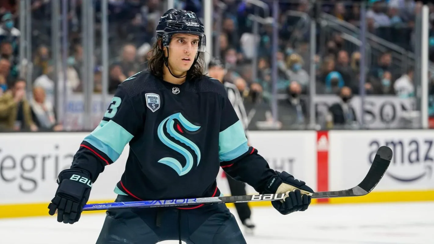 Brandon Tanev gives his thoughts on Seattle Kraken hiring Jessica Campbell