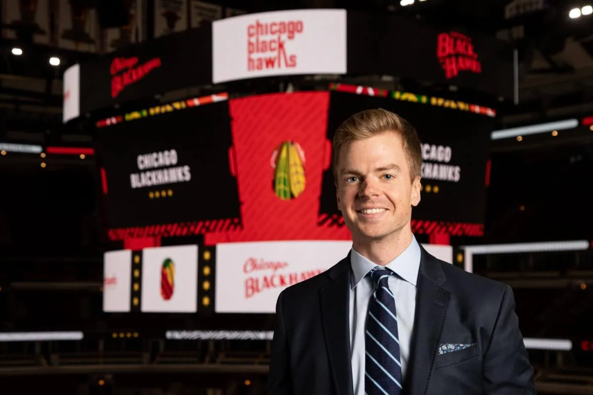 Former Blackhawks announcer Chris Vosters lands new major job bigger ...