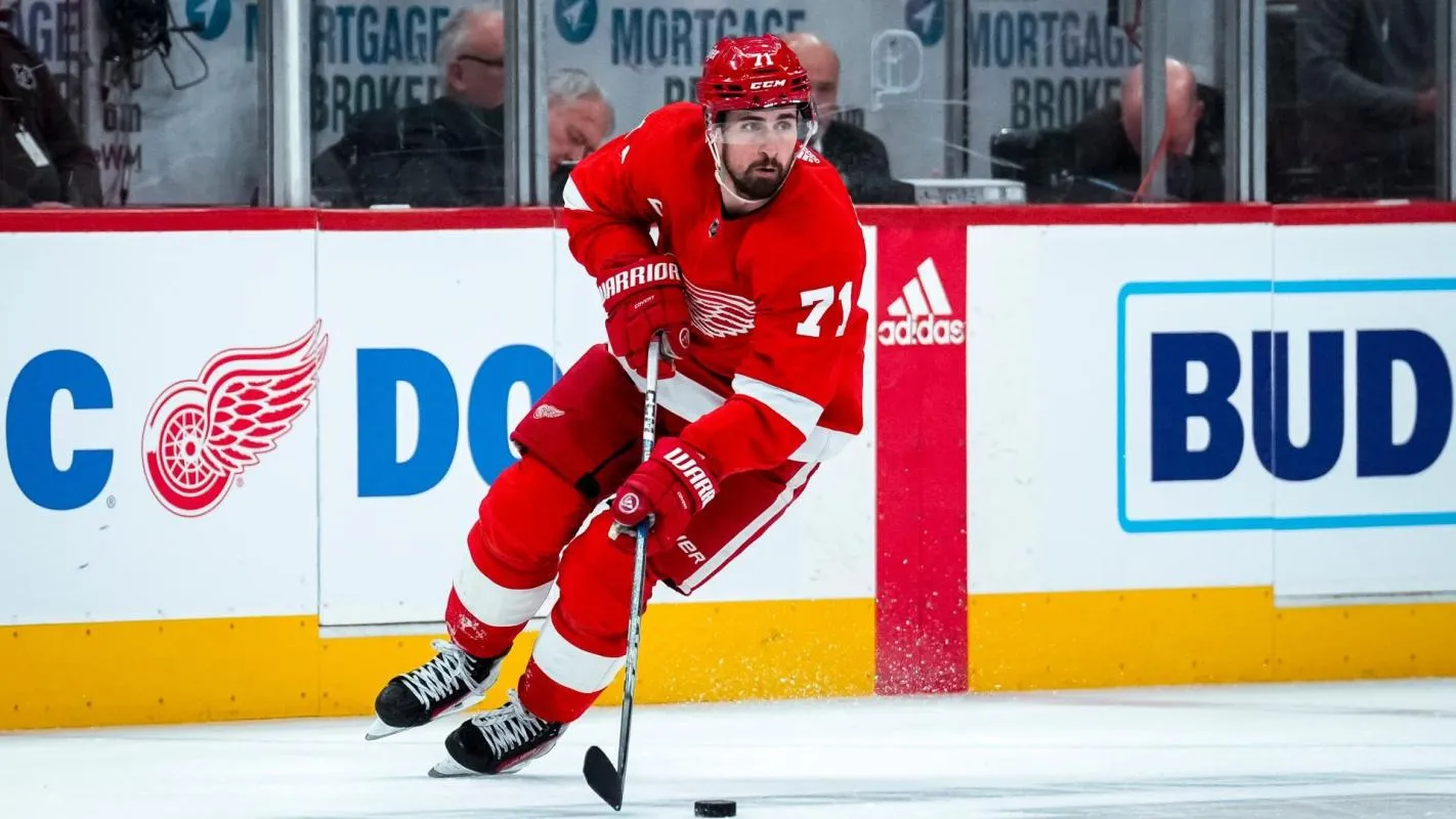 Dylan Larkin takes AJ Spellacy's head off with disgusting head hunt