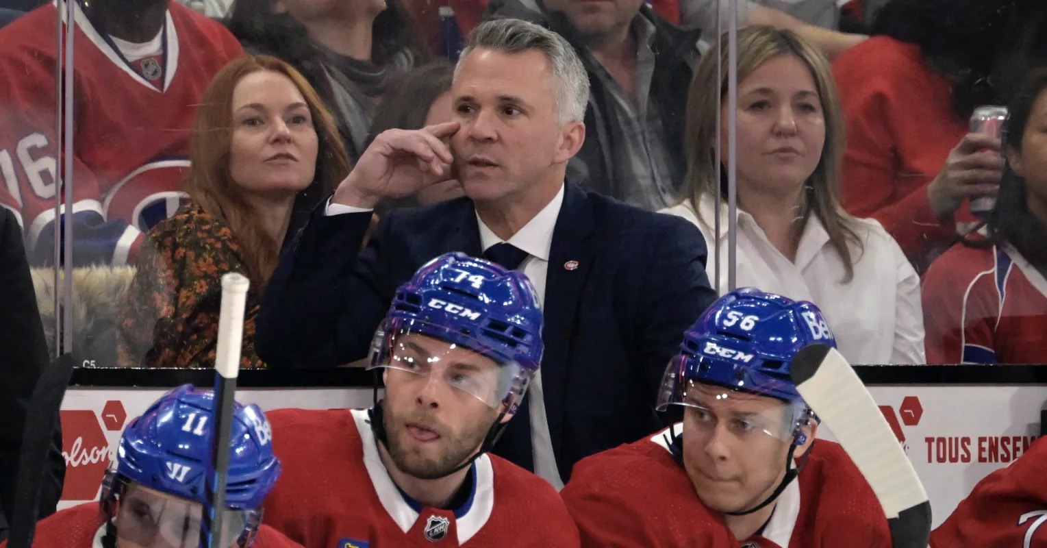 Martin St-Louis est l'un des entraîneurs-chefs les mieux payés de toute ...