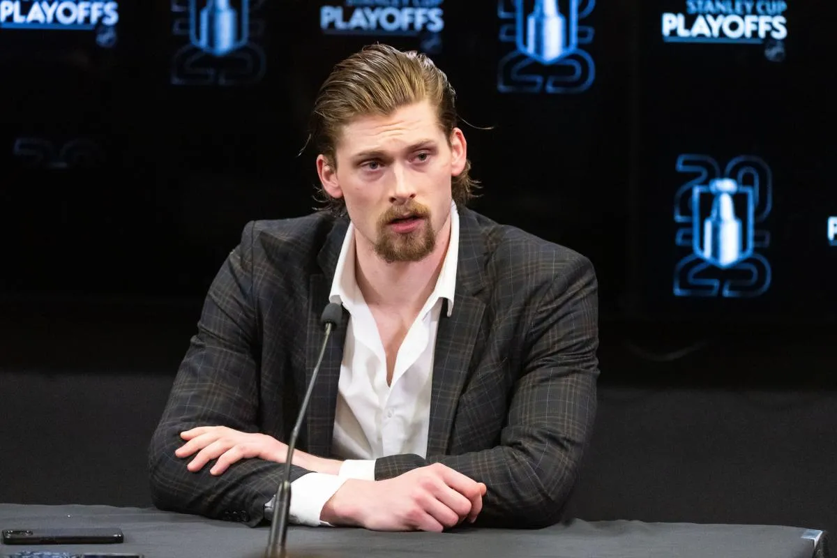 Behind the Scenes: Locker Room Reaction Released After Simon Benoit's ...