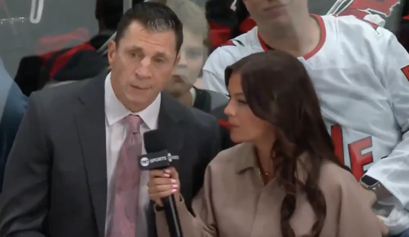 Rod Brind'Amour Called Out for 'Disrespect' in Interview: Reporter ...