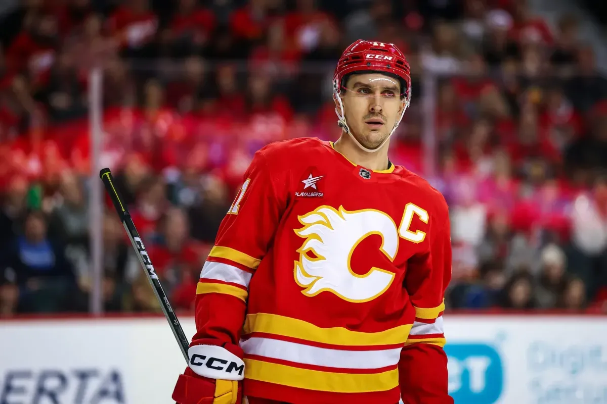 Analysts Call on Calgary Flames to Trade Longtime Player Imminently