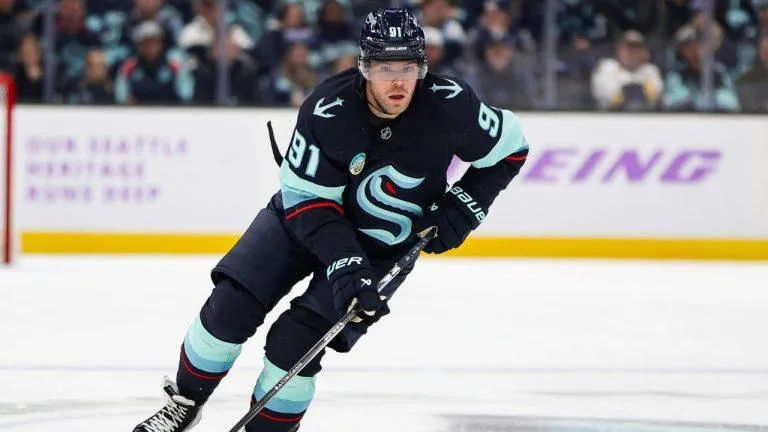 Former NHL 20-Goal Scorer Daniel Sprong Hits a New Career Low: Leaves ...