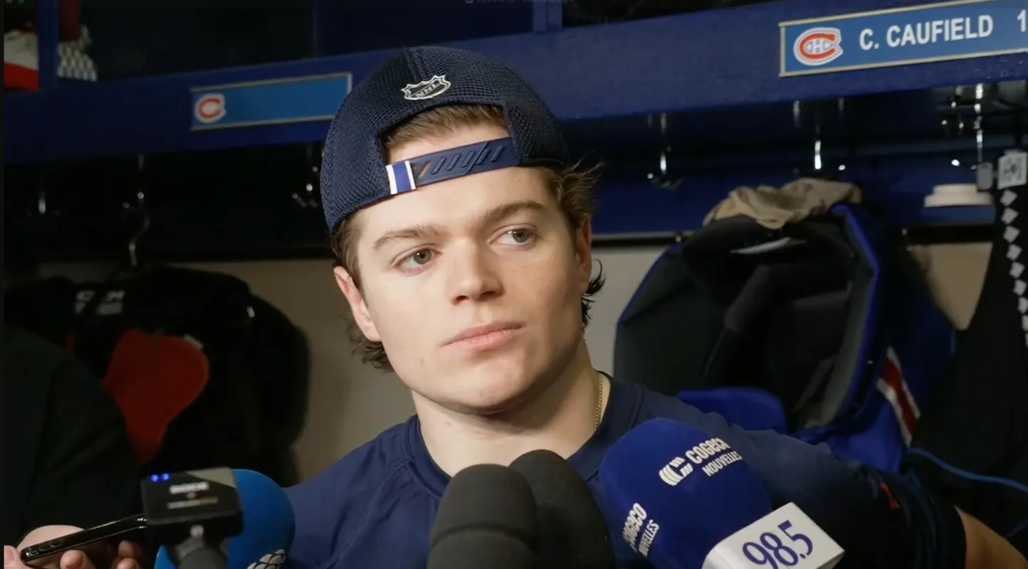 Cole Caufield au coeur d'une histoire controversée: un geste posé à ...