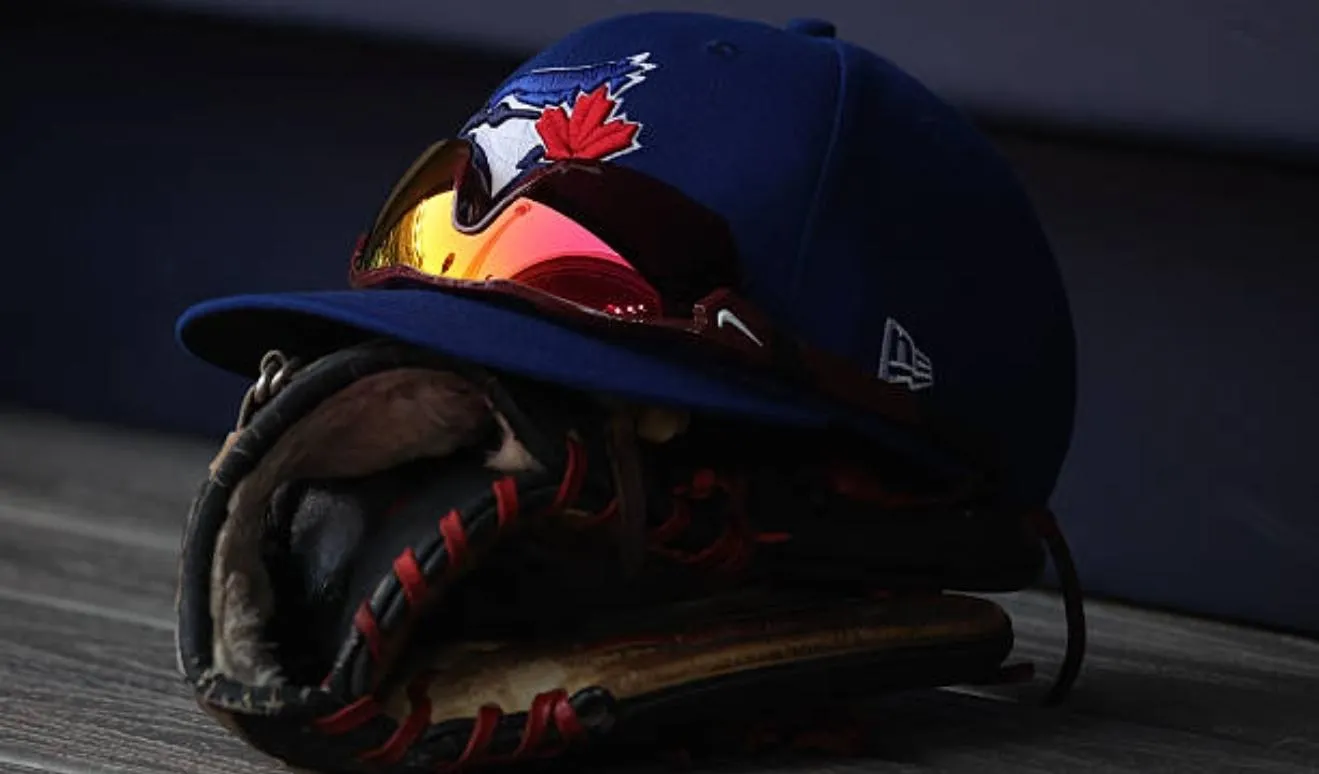 Toronto Blue Jays officially release veteran relief pitcher