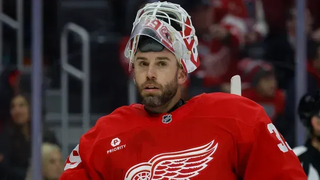 Change of plans in Detroit and Red Wings goaltender Cam Talbot appears ...