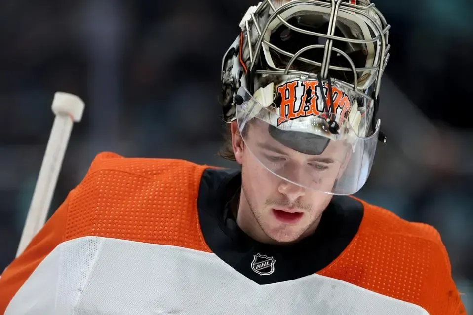 Two Metro Division Teams Reportedly Pursuing Carter Hart, Per David ...