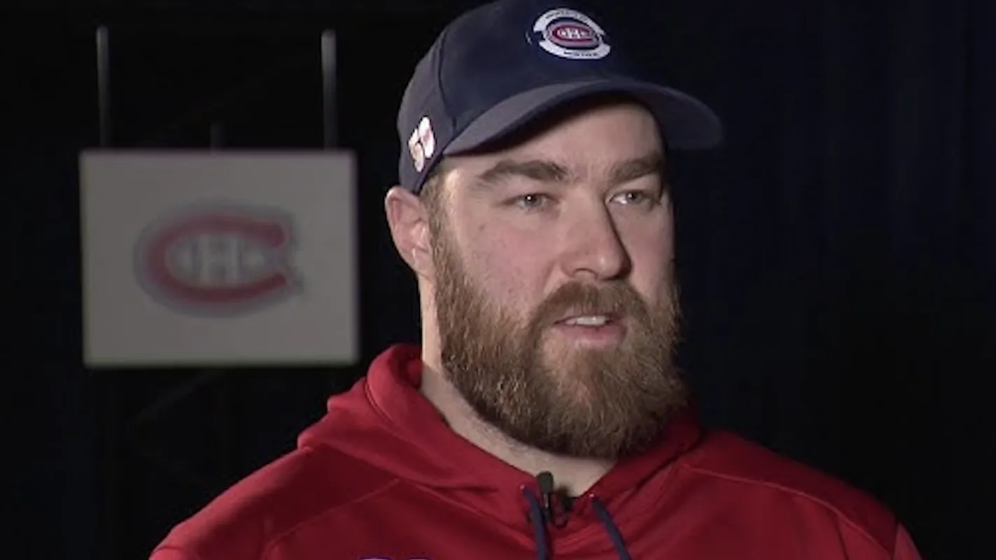 David Savard dévoile la vérité sur une signature et une acquisition à 14