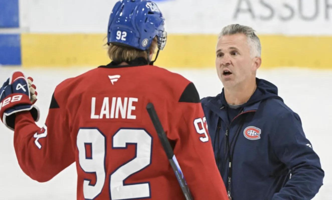 Martin St-Louis explique pourquoi Patrik Laine a été rétrogradé sur le q