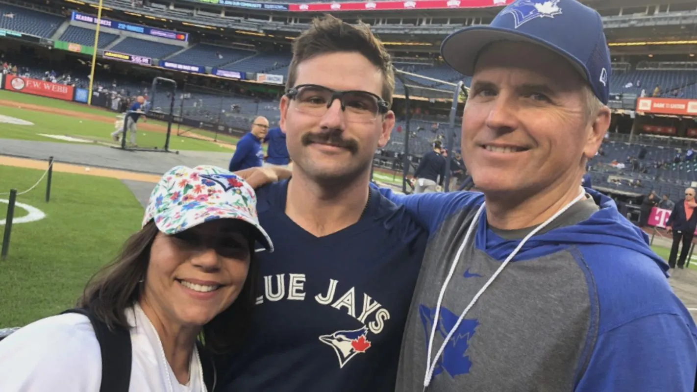 Davis Schneider shares heartfelt message about playing for Toronto Blue ...