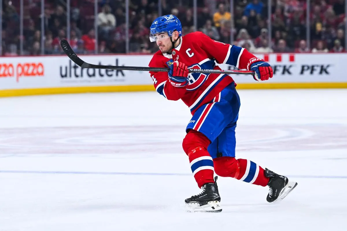 Ça vient d'être confirmé pour Nick Suzuki, et Martin St. Louis procède &a