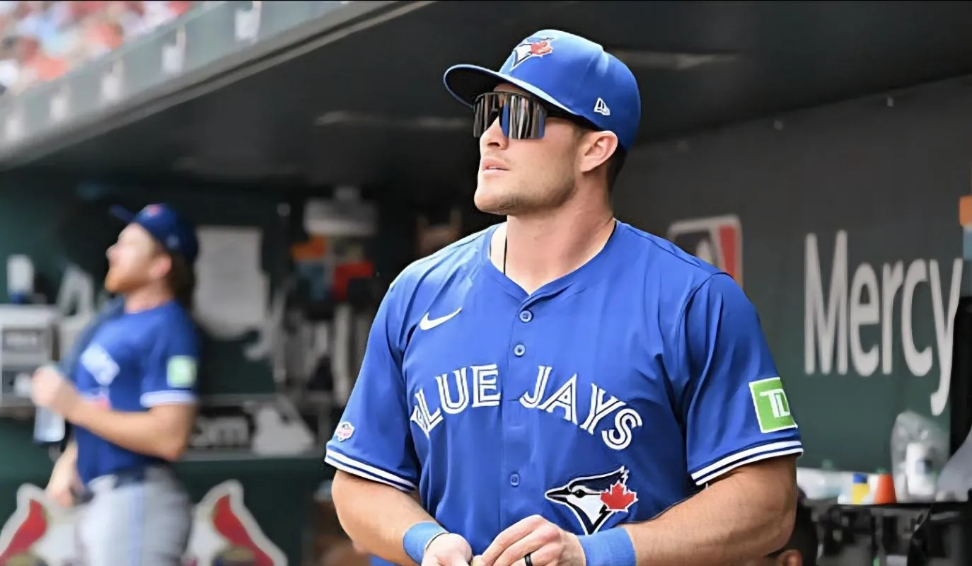 Baltimore Orioles claim former Toronto Blue Jays outfielder off of waivers