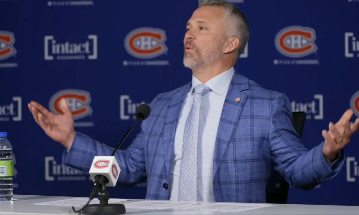 Martin St-Louis fires back at reporter while defending Jakub Dobes ...