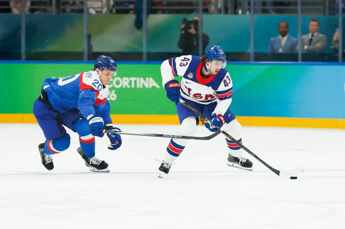 Slafkovsky donne une bonne leçon à Matthew Tkachuk