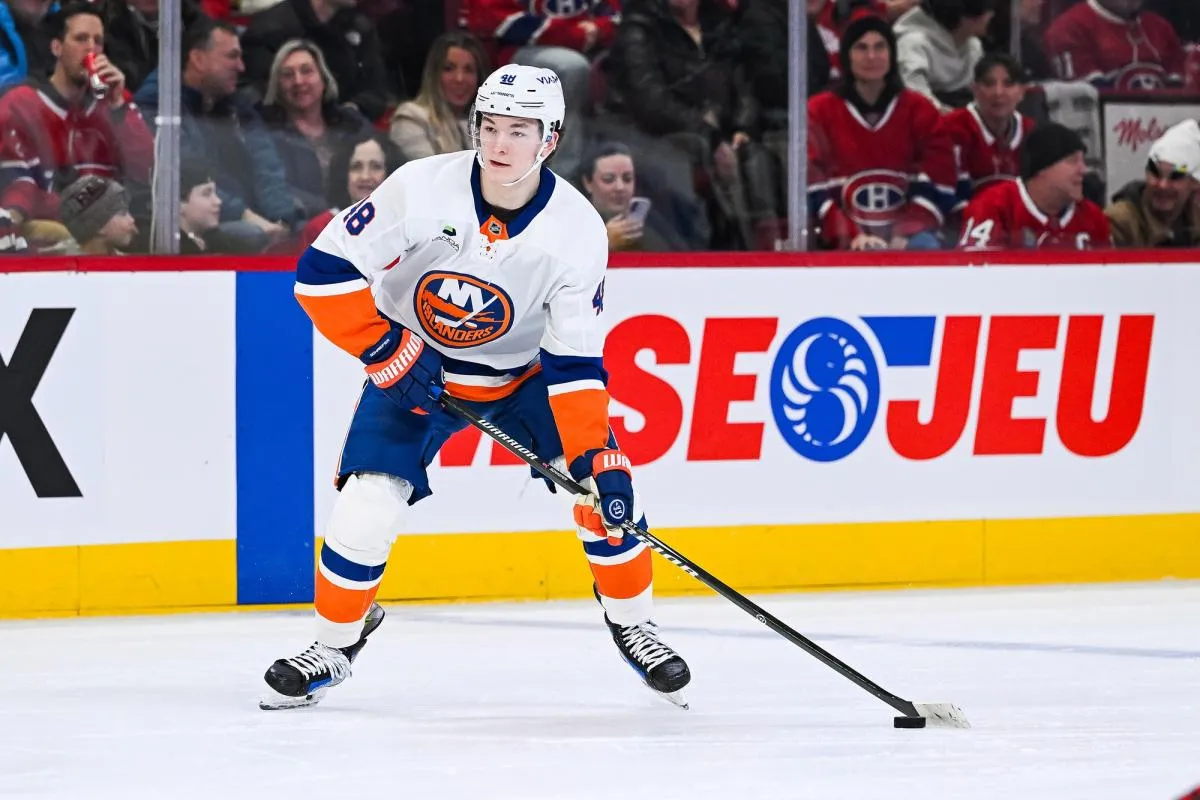 Matthew Schaefer envoie un gros message aux fans du Canadien après le ...