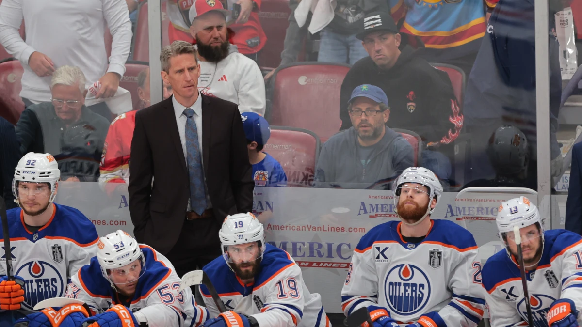 Oilers reportedly make final decision on Kris Knoblauch's future ...