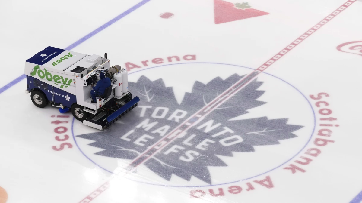 Maple Leafs make surprising head coach move | Markerzone.com